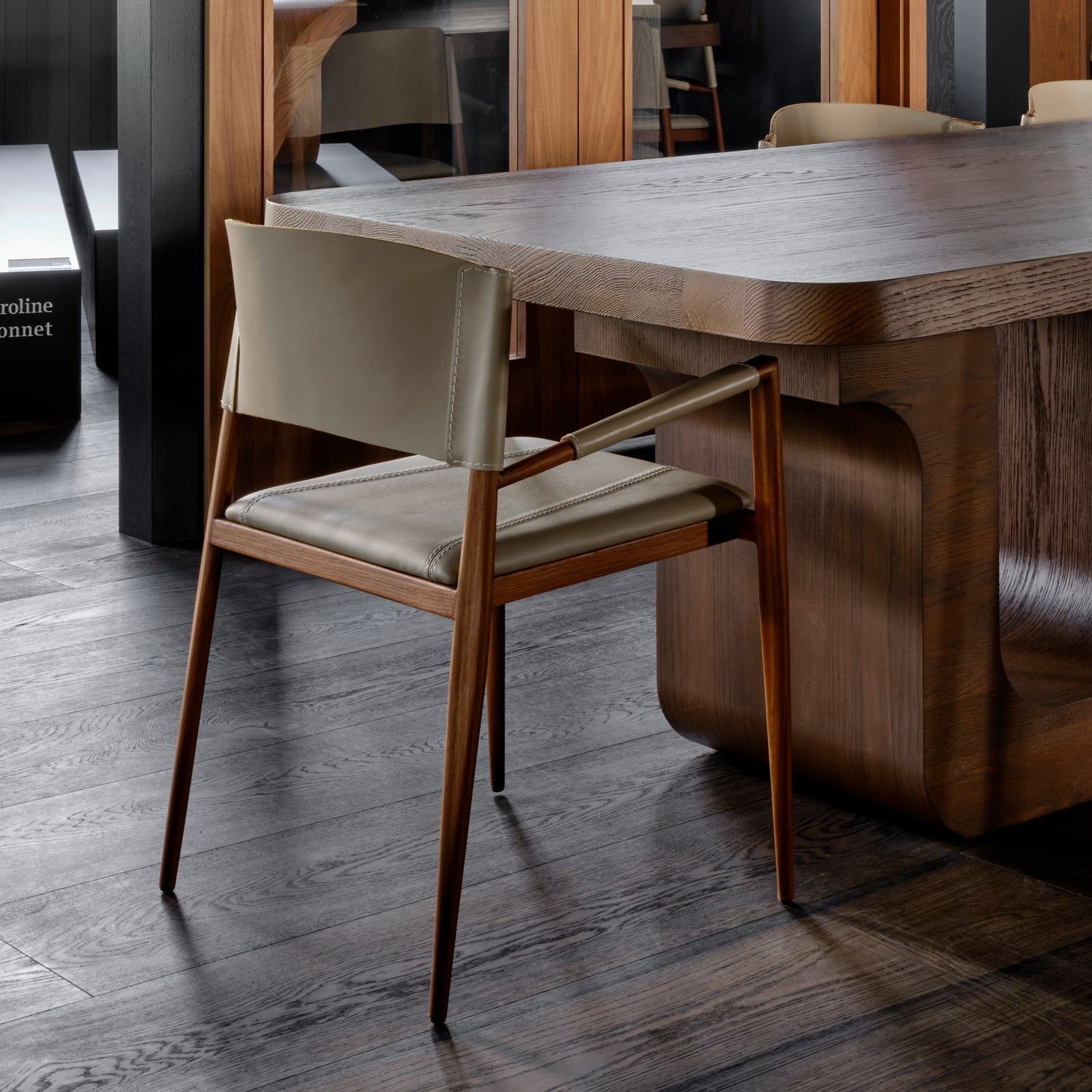 Chaises – Humble Nature
